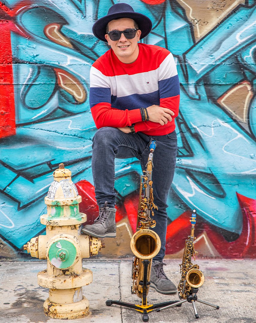 Francisco Quintero plays on a Syos tenor saxophone mouthpiece