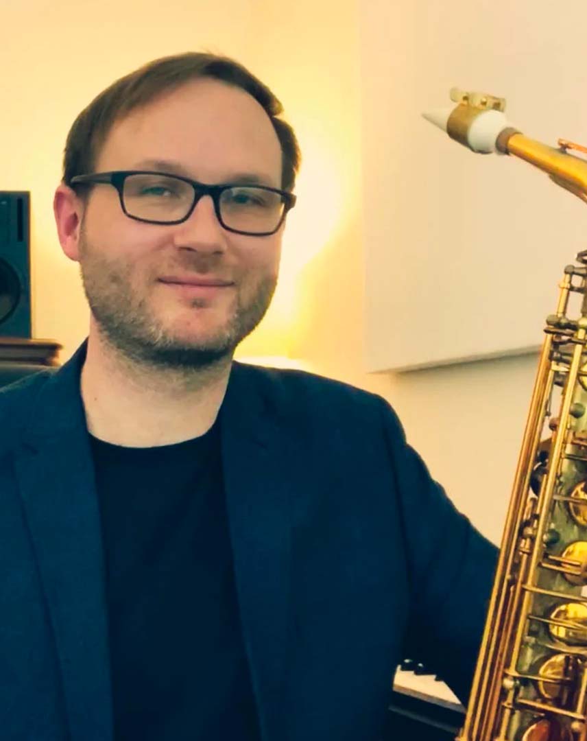 Matthew Smith plays Syos on his alto saxophone